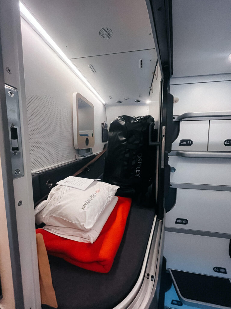 Schlafen auf Schienen: Eine Nacht in der Mini-Cabin im ÖBB Nightjet - Freundin von Welt